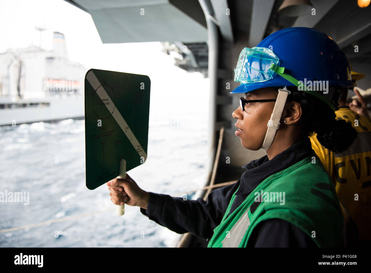 Rigger captain hi-res stock photography and images - Alamy