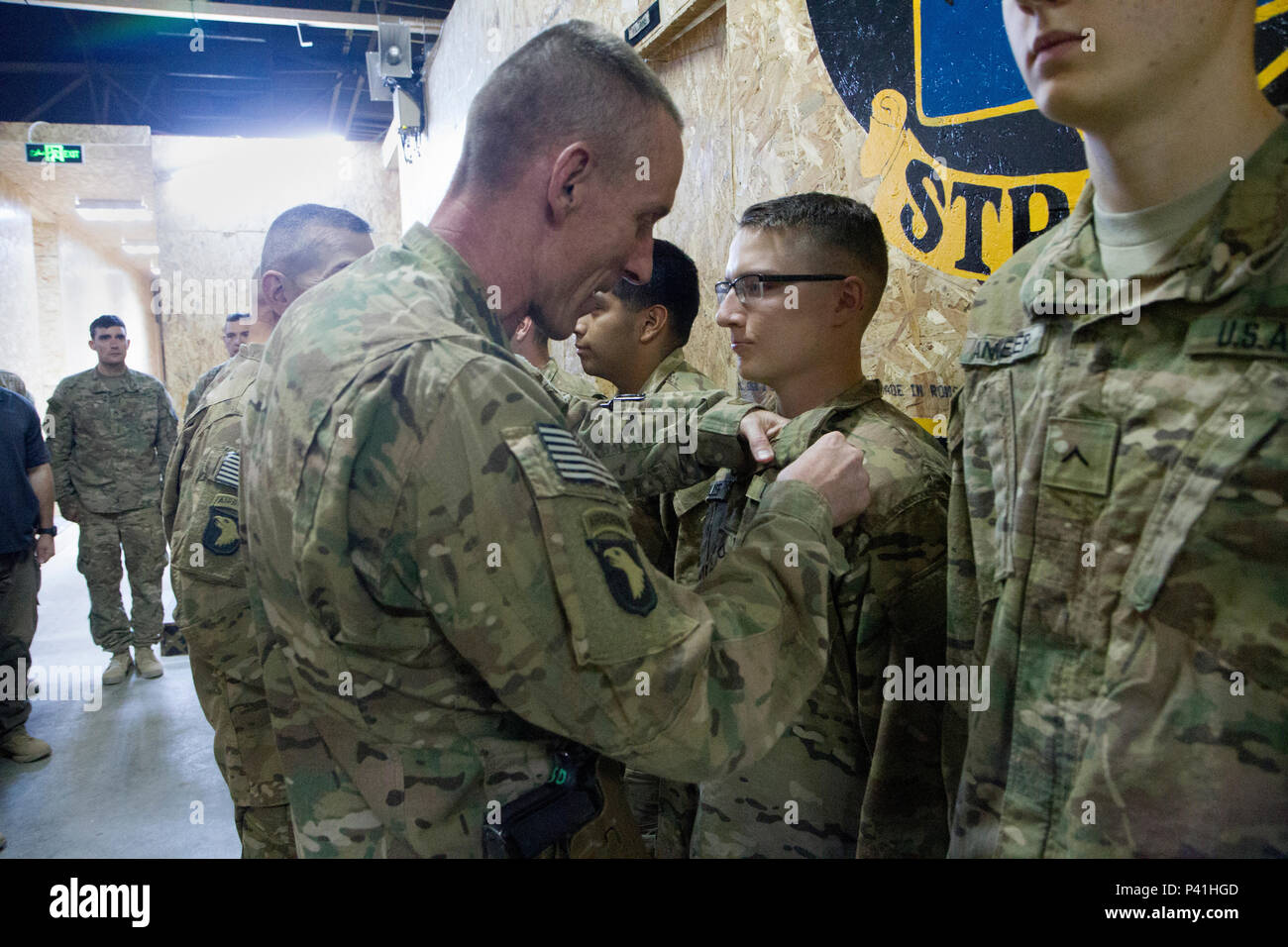 Maj. Gen. Gary Volesky, commander of the Combined Joint Force Land ...