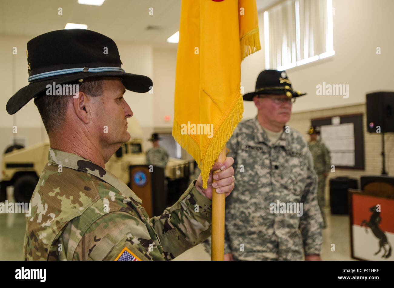1st squadron 153rd cavalry regiment hi-res stock photography and images ...