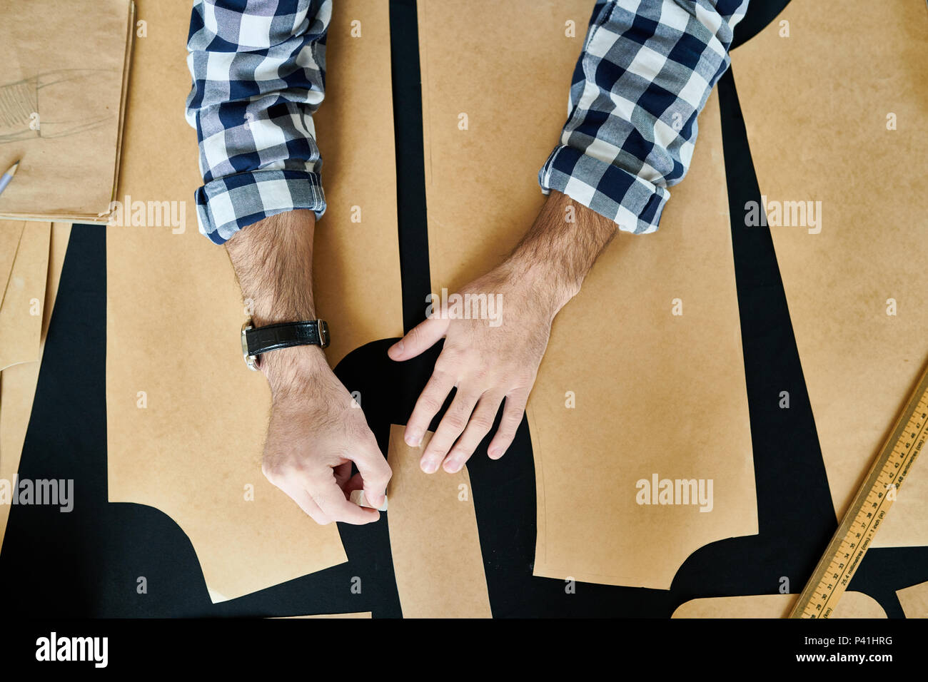 Dressmaking patterns hi-res stock photography and images - Alamy