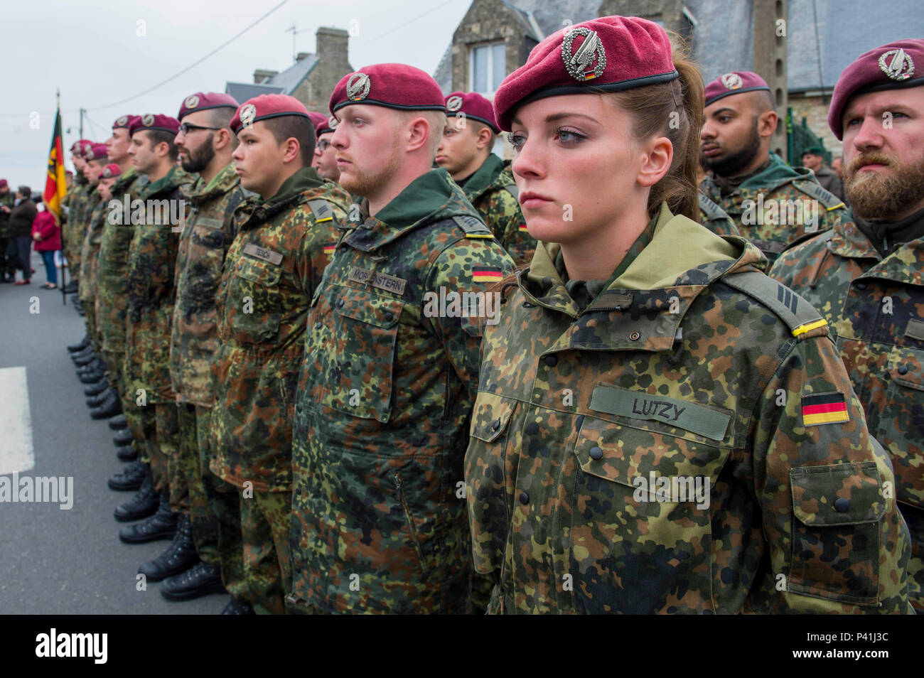 90th infantry division hi-res stock photography and images - Alamy