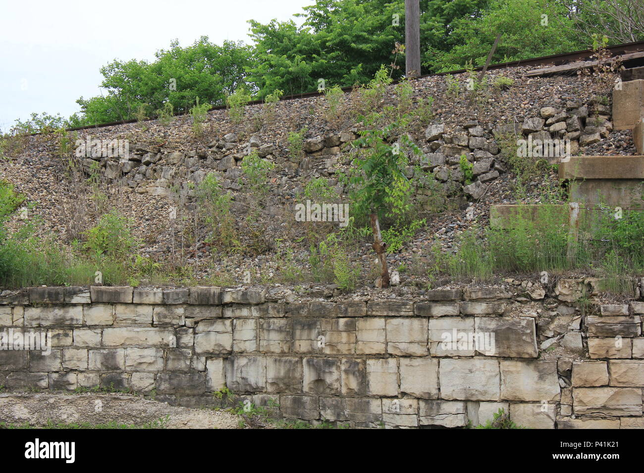 I & M Canal aged vintage railroad bridge infrastructure at historic ...