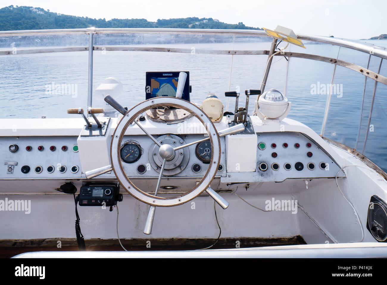 Wheel of large boat hi-res stock photography and images - Alamy