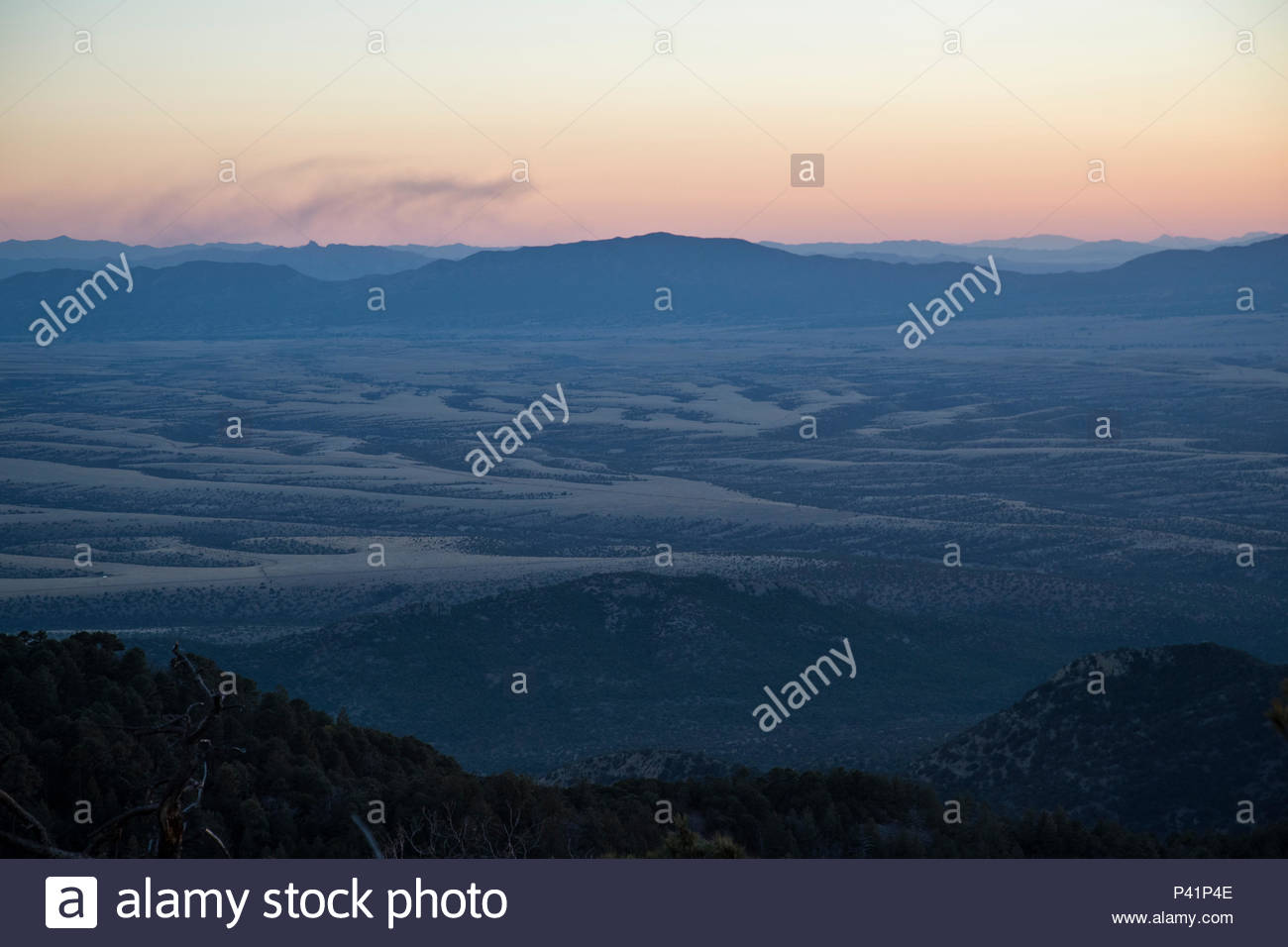 Huachuca Mountains Stock Photos & Huachuca Mountains Stock Images - Alamy