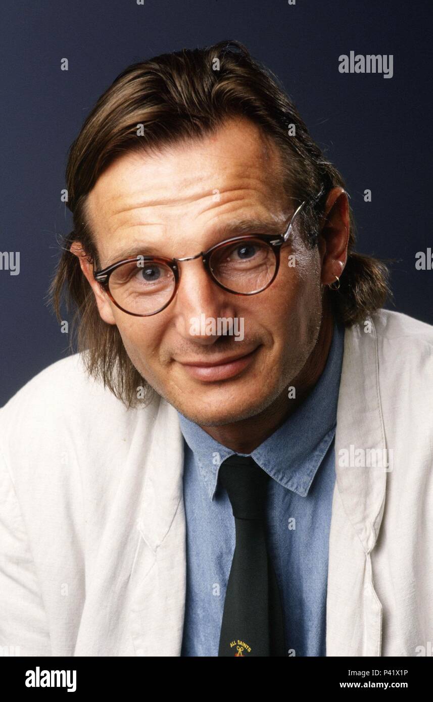 Original Film Title: DARKMAN. English Title: DARKMAN. Film Director ...