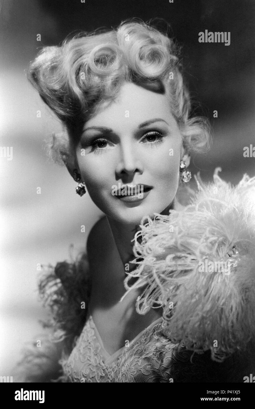 Stars: VIRGINIA MAYO Stock Photo - Alamy