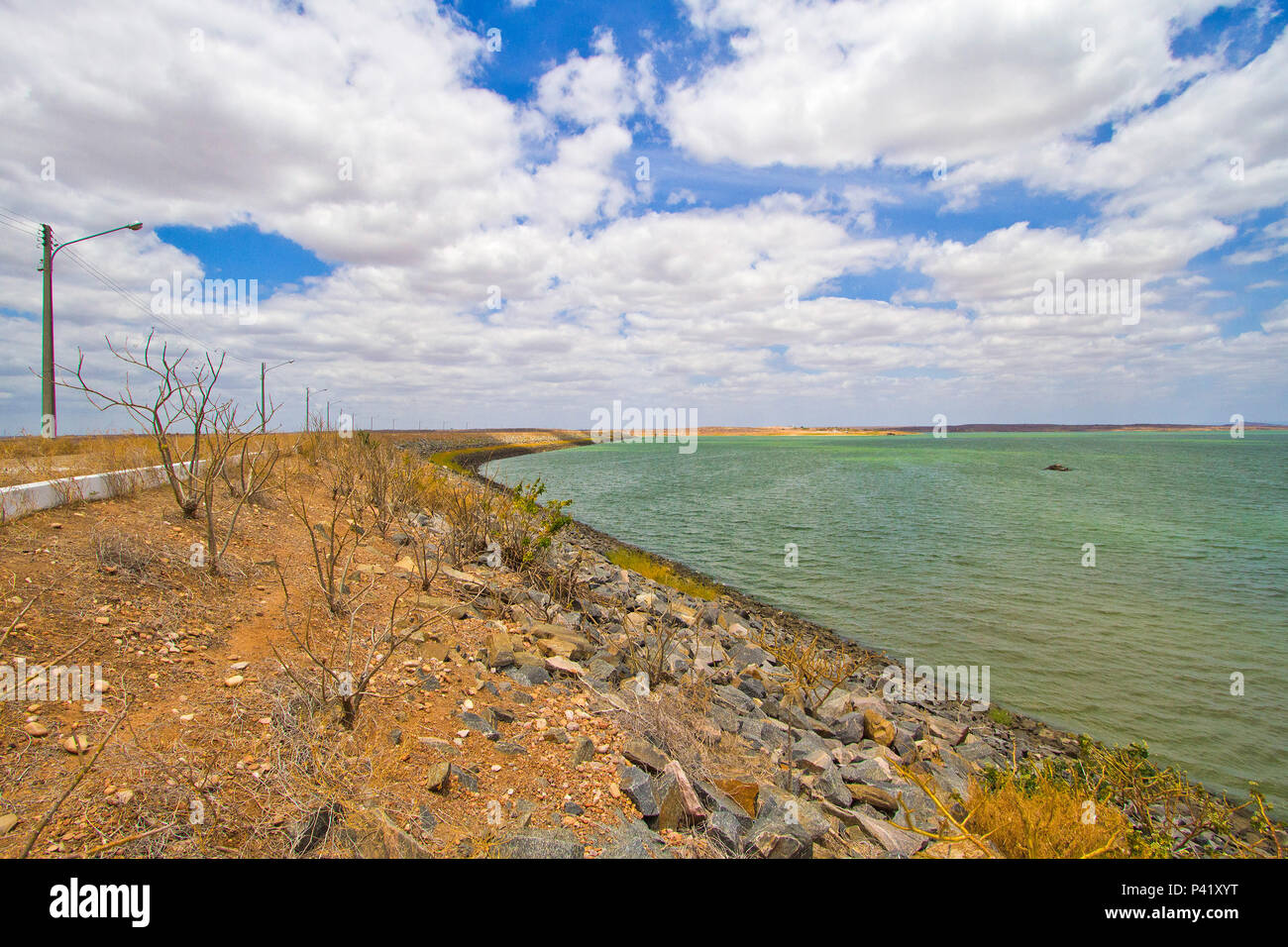 Barragem armando ribeiro goncalves hi-res stock photography and images ...