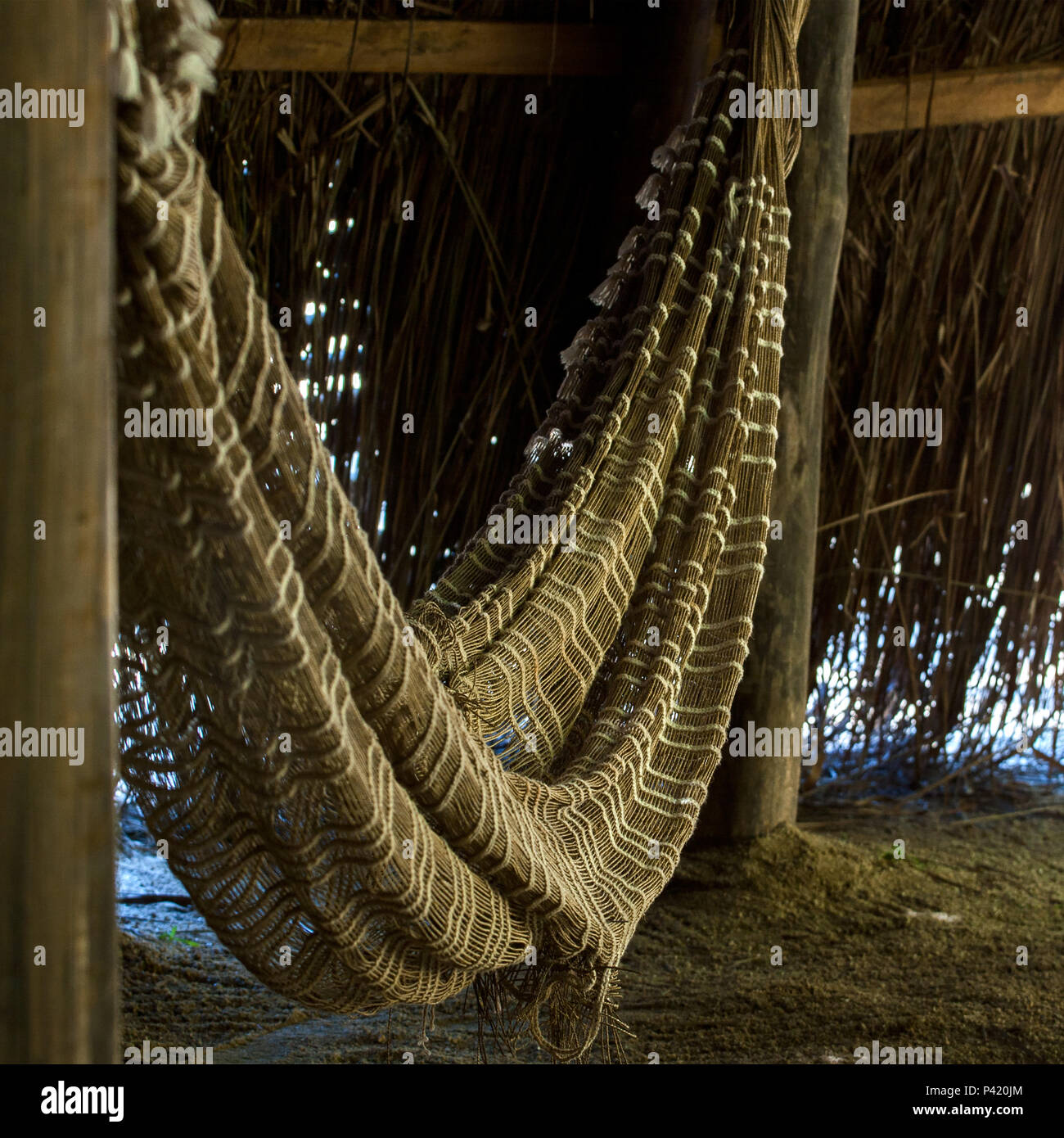 Artesananto etnia kuikuro hi-res stock photography and images - Alamy