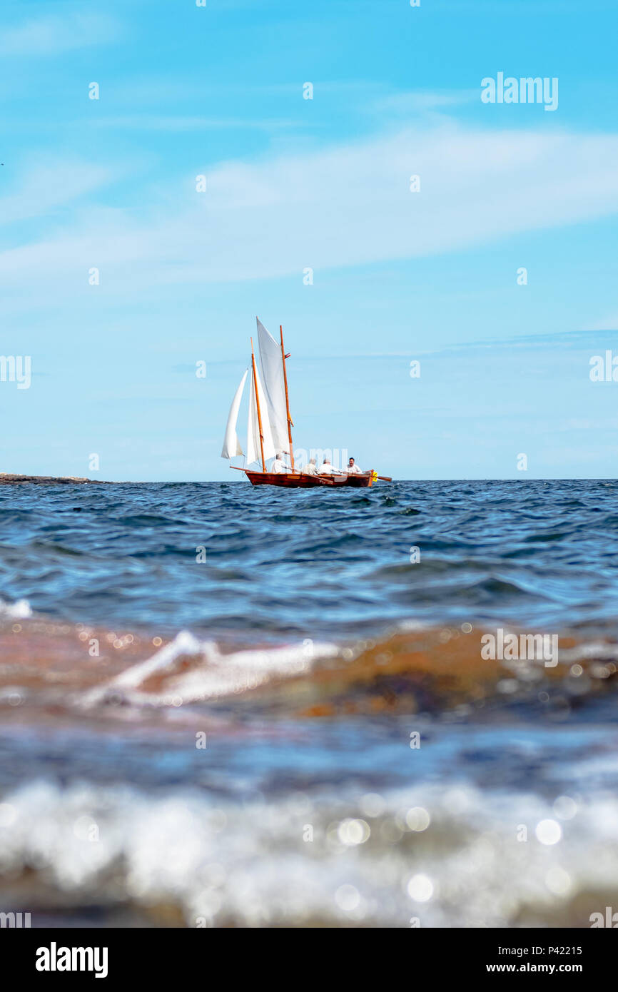 Rough sea rowing boat hi-res stock photography and images - Alamy