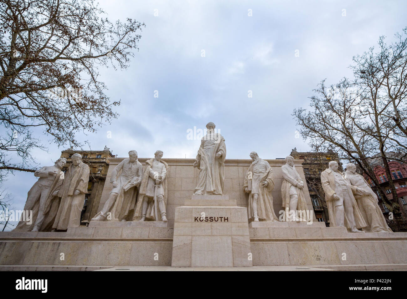 Budapest memorial kossuth statue hi-res stock photography and images ...