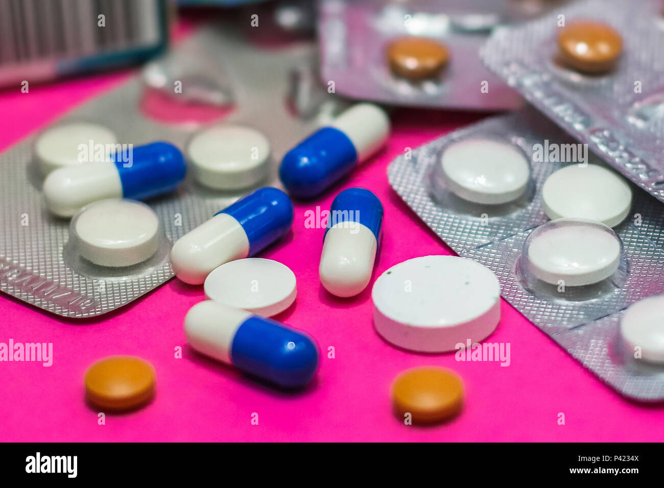 Comprimido hi-res stock photography and images - Alamy