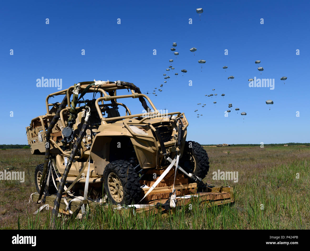 Belgium army rapid response vehicle hi-res stock photography and images ...