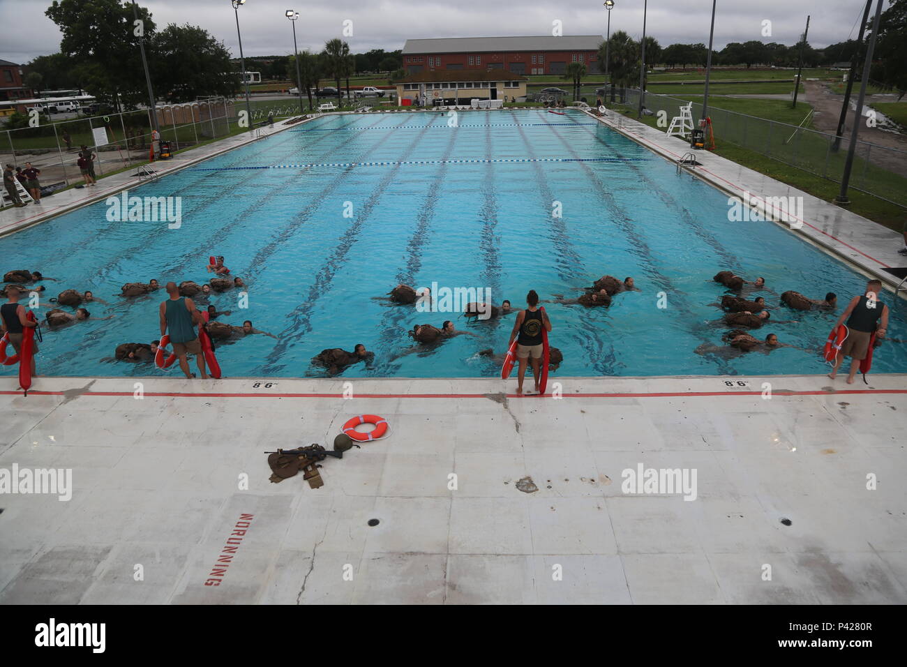 U.S. Marine Corps recruits attached to Oscar Company, 4th Battalion ...