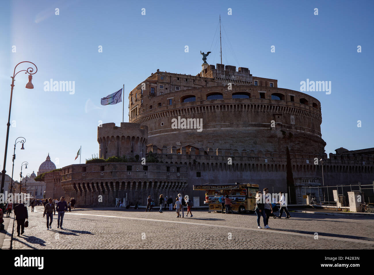 Castello di roma santangelo hi-res stock photography and images - Alamy