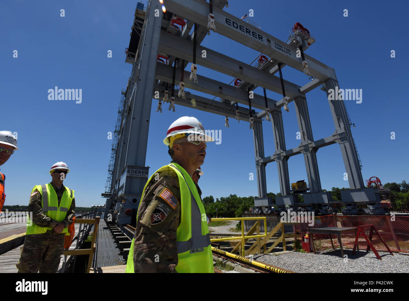 Olmsted lock and dam hi-res stock photography and images - Alamy