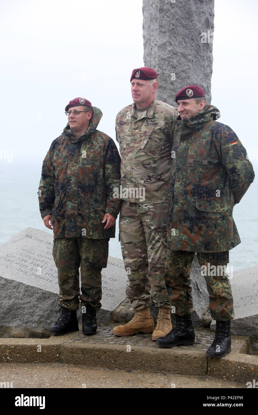 Lt col james e rudder hi-res stock photography and images - Alamy