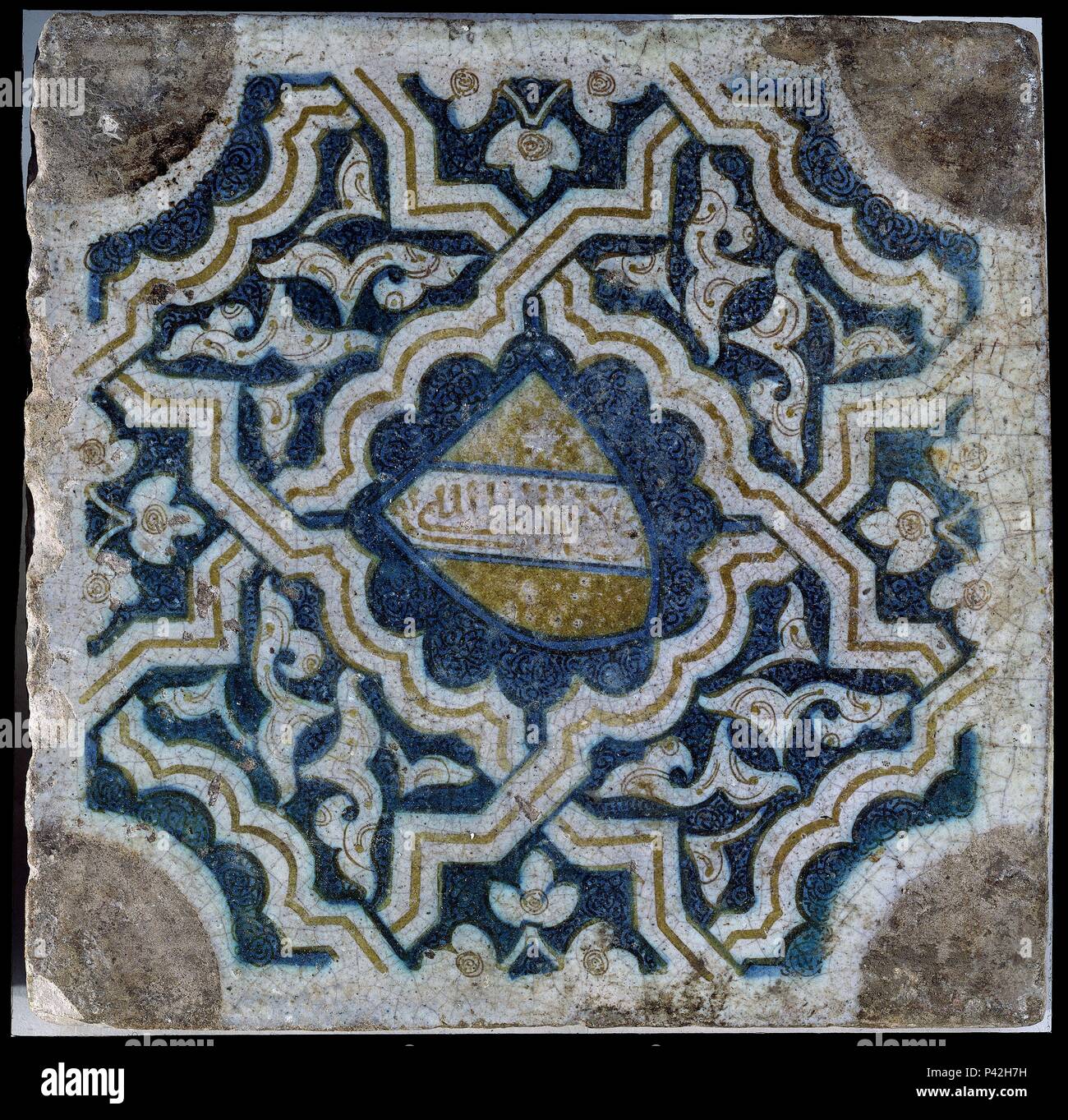 AZULEJO PROCEDENTE DEL SALON DE EMBAJADORES - SIGLO XIV. Location ...