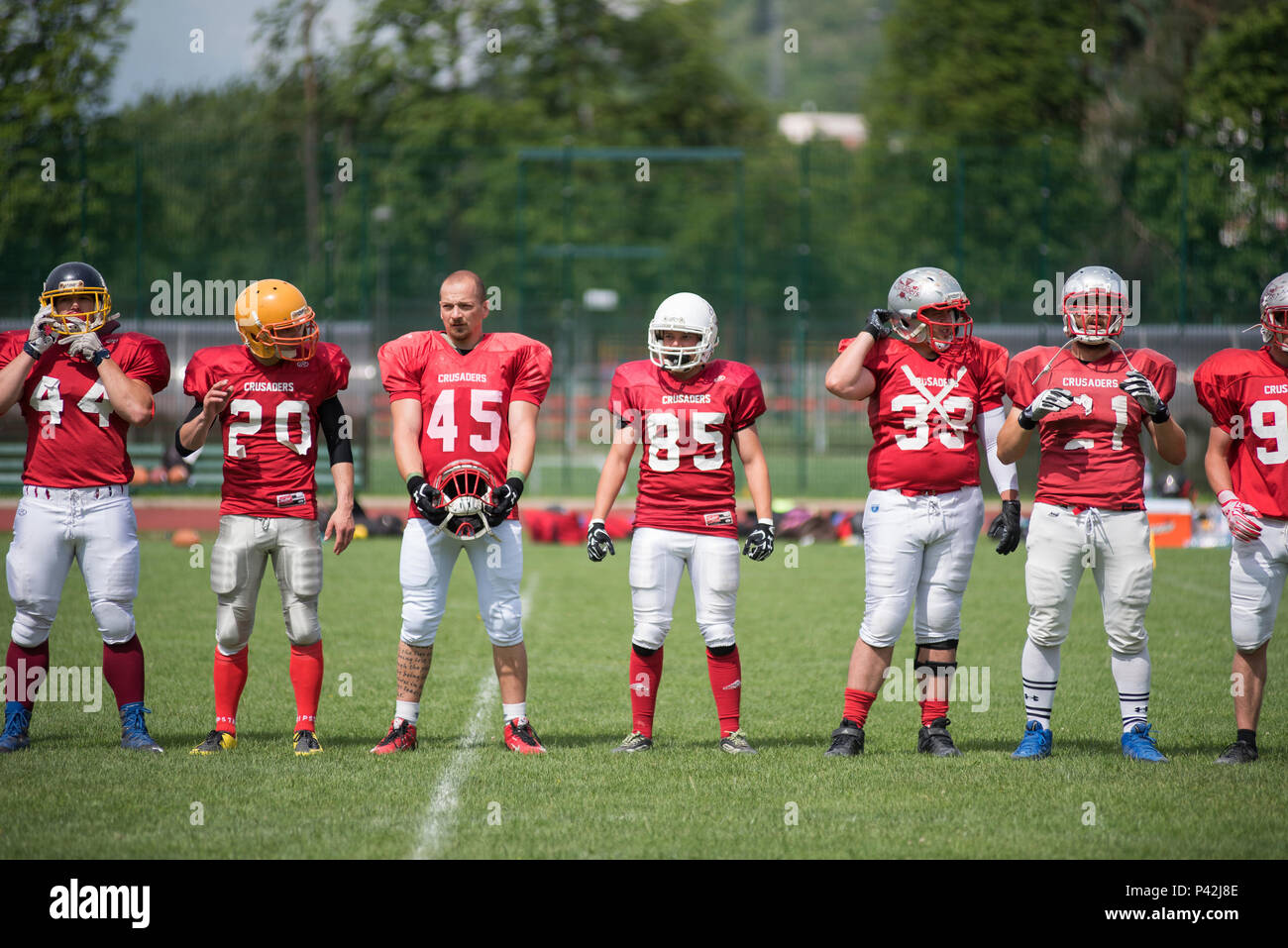 Semi professional rugby hi-res stock photography and images - Alamy