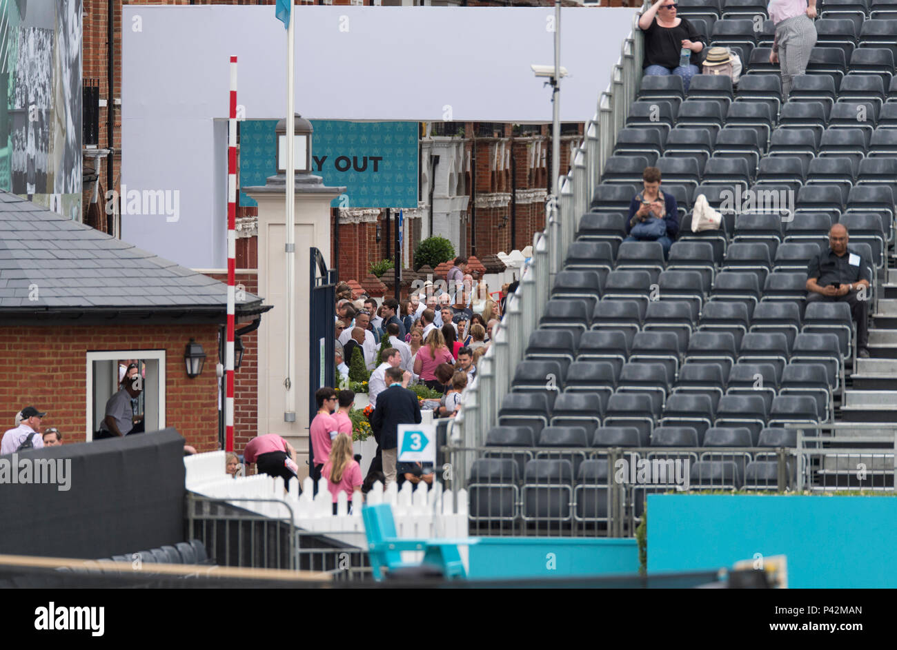 Palliser road entrance hi-res stock photography and images - Alamy