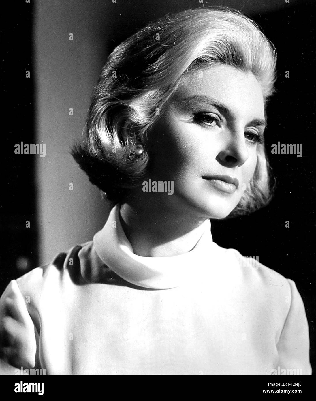 Joanne Latham's Instagram, Twitter & Facebook on IDCrawl