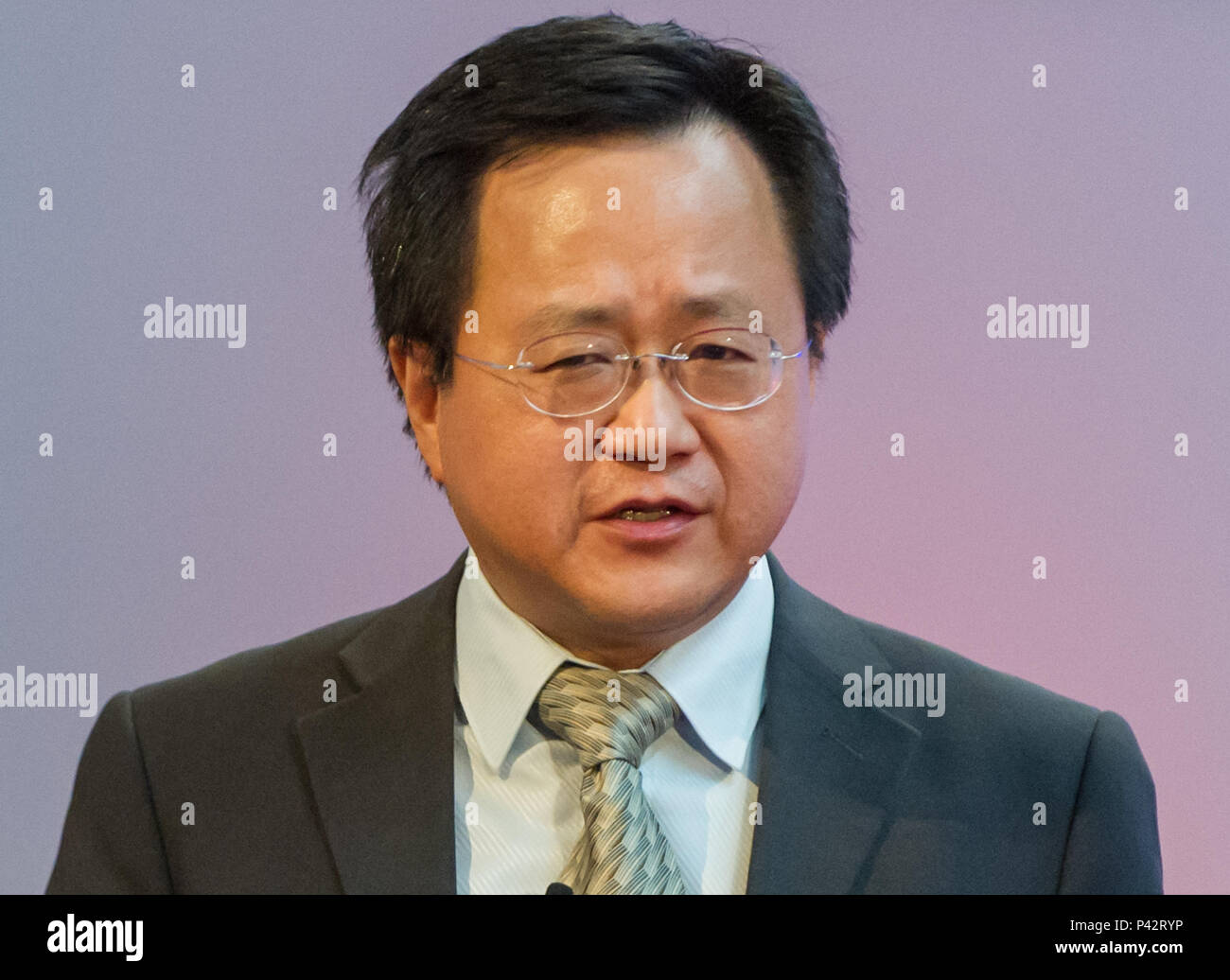 Steve tsang soas hi-res stock photography and images - Alamy