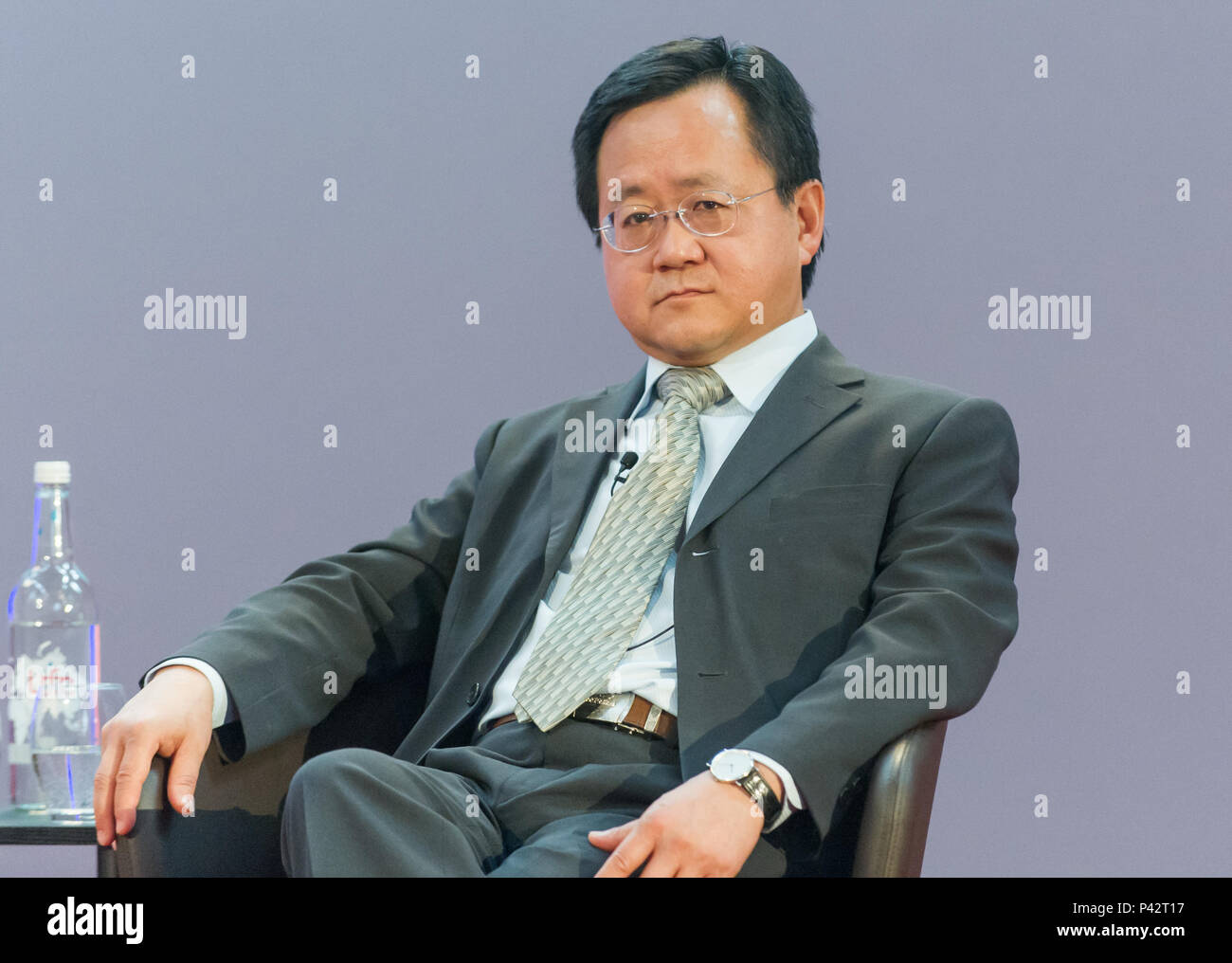 Steve tsang soas hi-res stock photography and images - Alamy
