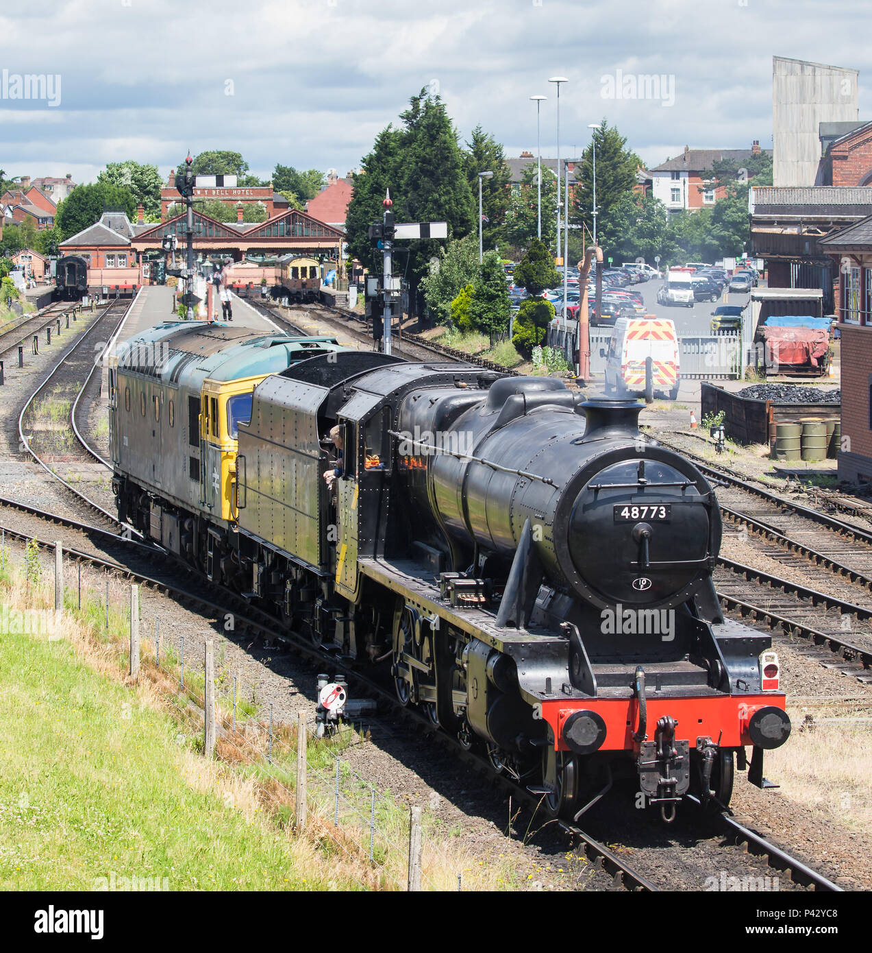 Highley, UK. 20th June, 2018. There is plenty of pulling and shunting ...