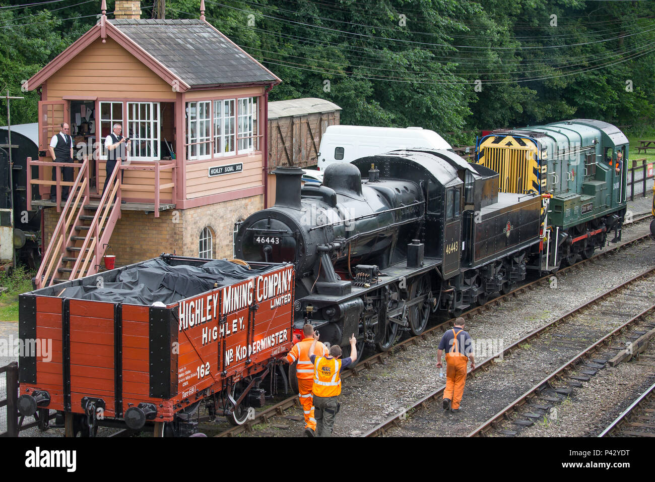 Highley, UK. 20th June, 2018. There is plenty of pulling and shunting ...