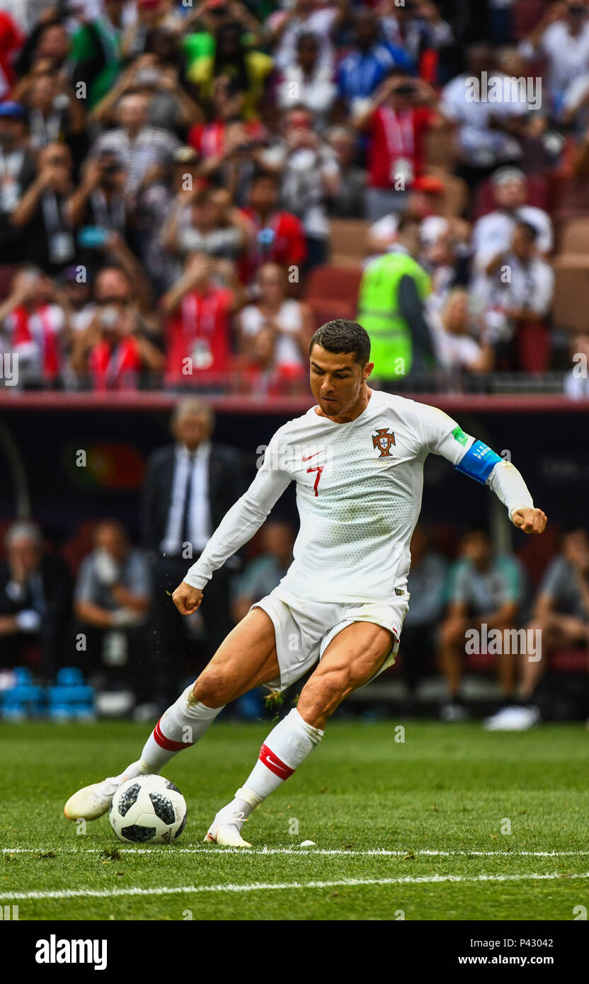 Cristiano Ronaldo Free Kick Pose Cristiano Ronaldo Cr7