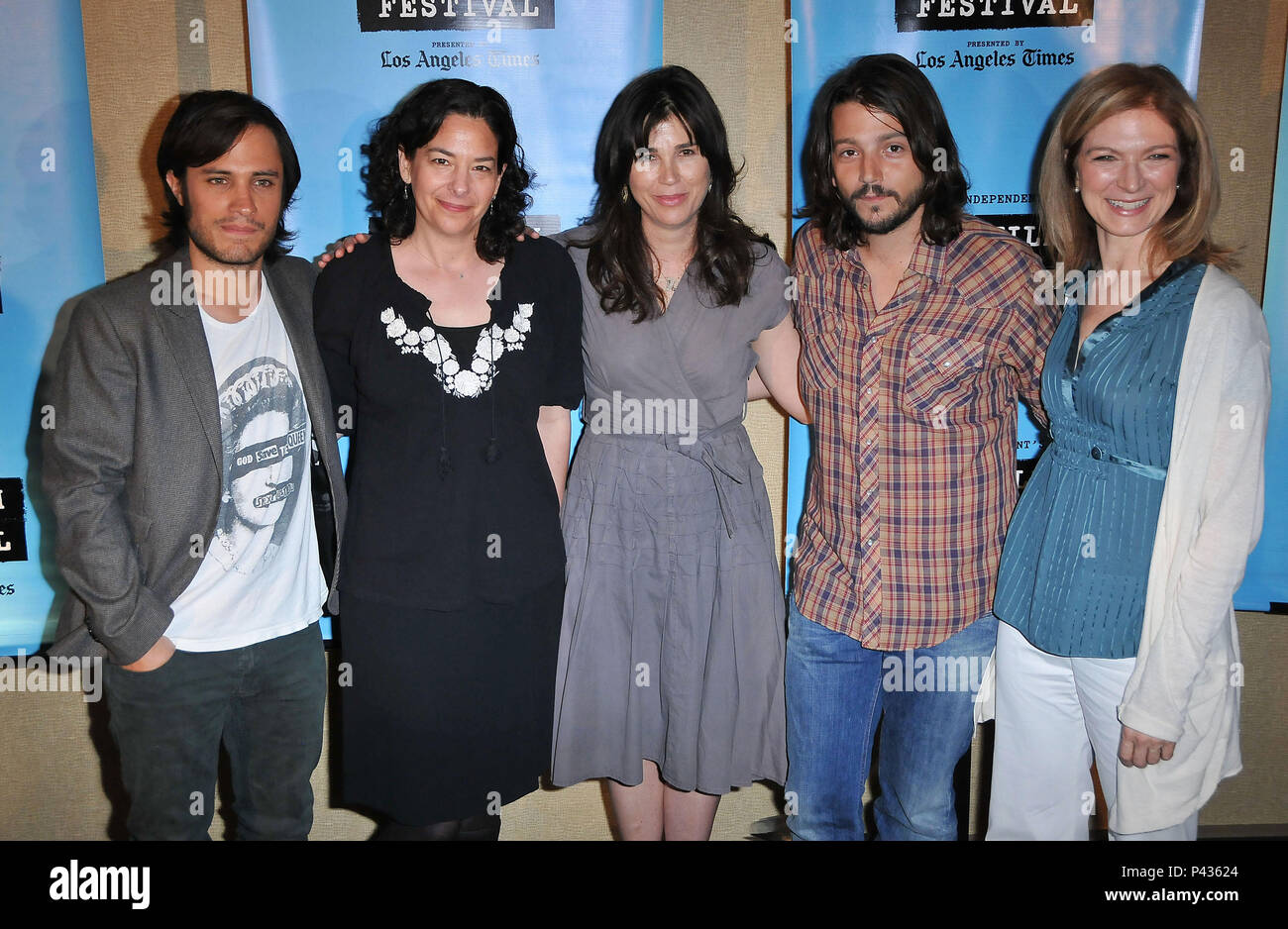 Gael Garcia Bernal, Rachel Rosen, Rebecca Yeldham, Diego Luna and Dawn ...