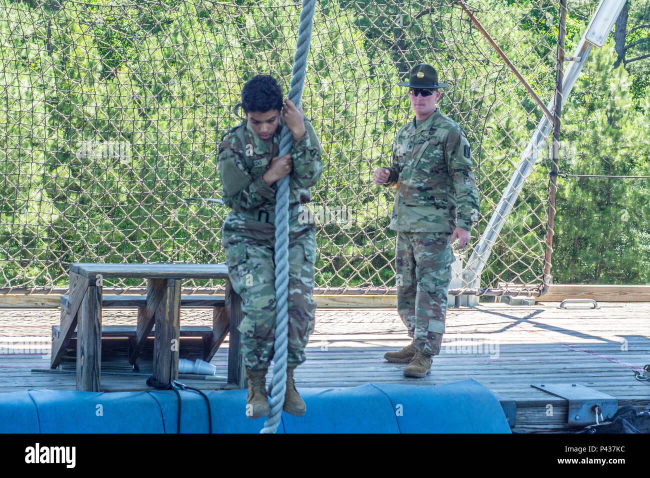Soldiers in Basic Combat Training with Co. A, 2nd Bn., 13th Inf. Reg ...