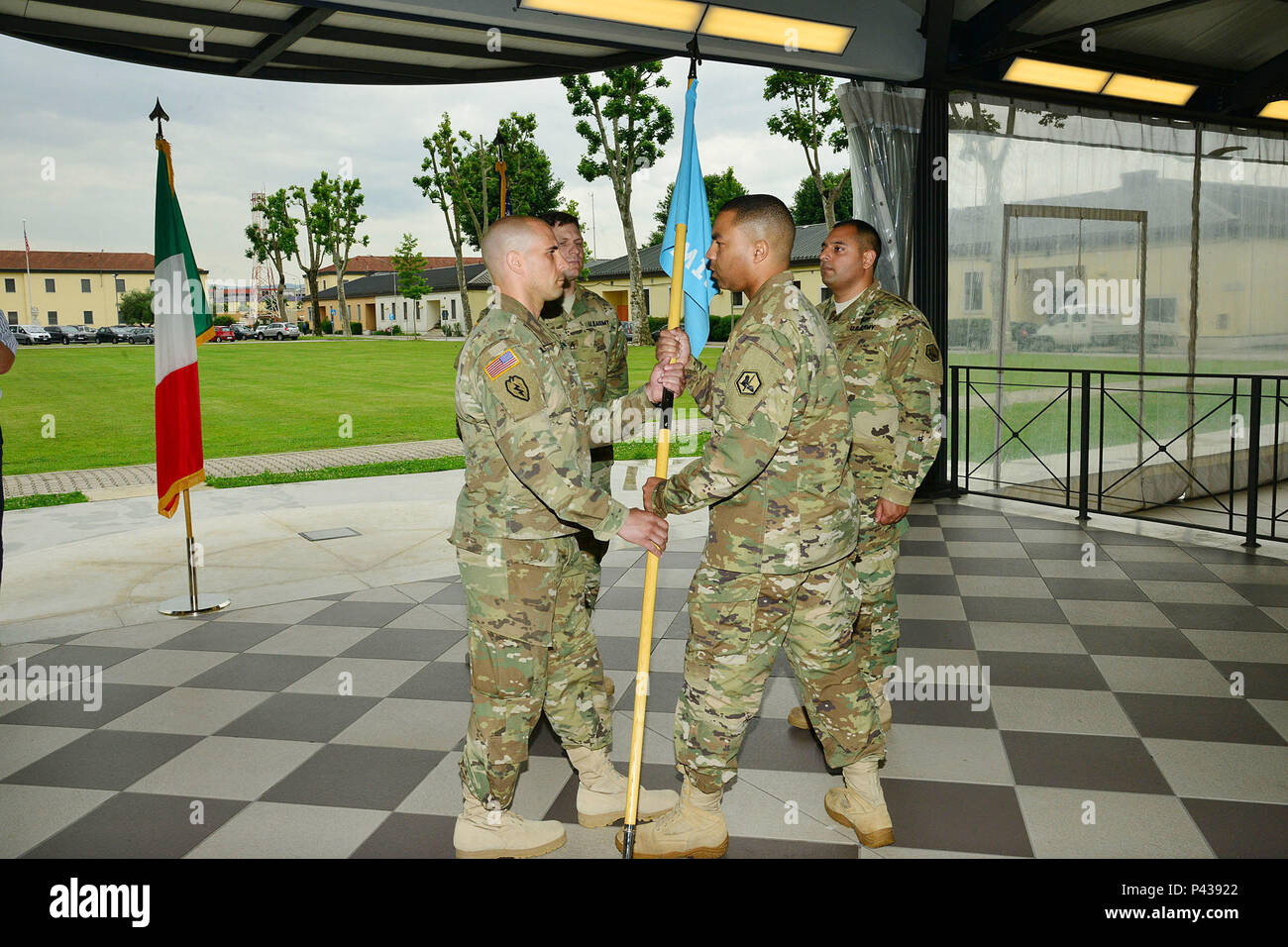 Capt. Edward Usilton, incoming Vicenza Military Intelligence Detachment ...