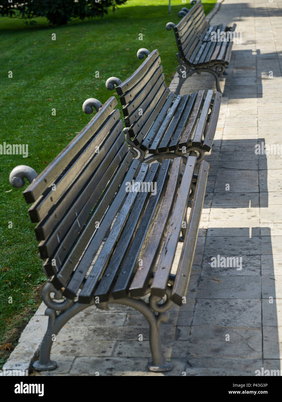 Belgrade serbia benches hi-res stock photography and images - Alamy