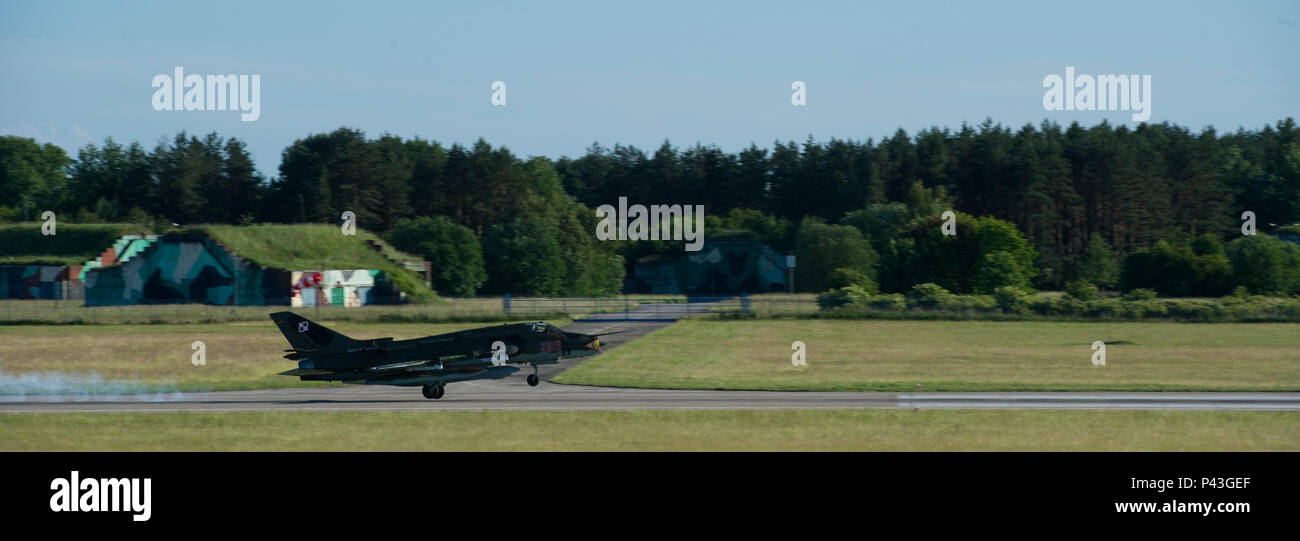 A Sukhoi SU-22 lands during Exercise Anakonda 2016 June 9, 2016, at ...