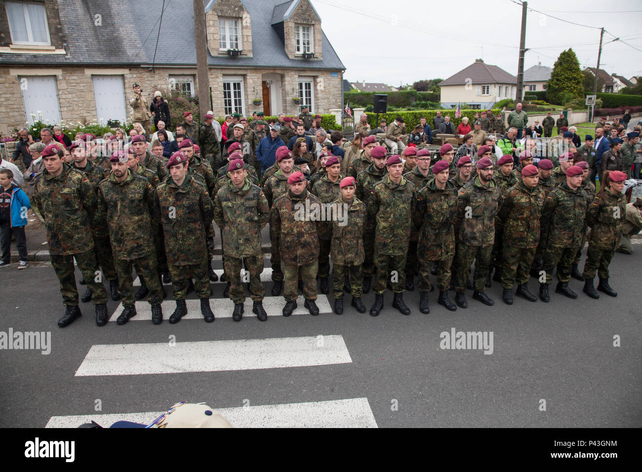 Us 90th infantry division hi-res stock photography and images - Alamy