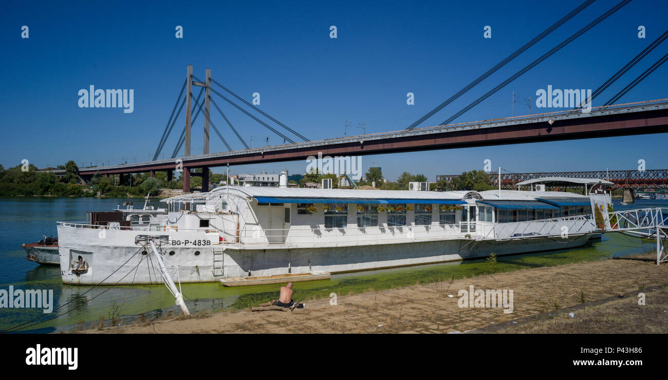 Bridges in belgrade hi-res stock photography and images - Alamy