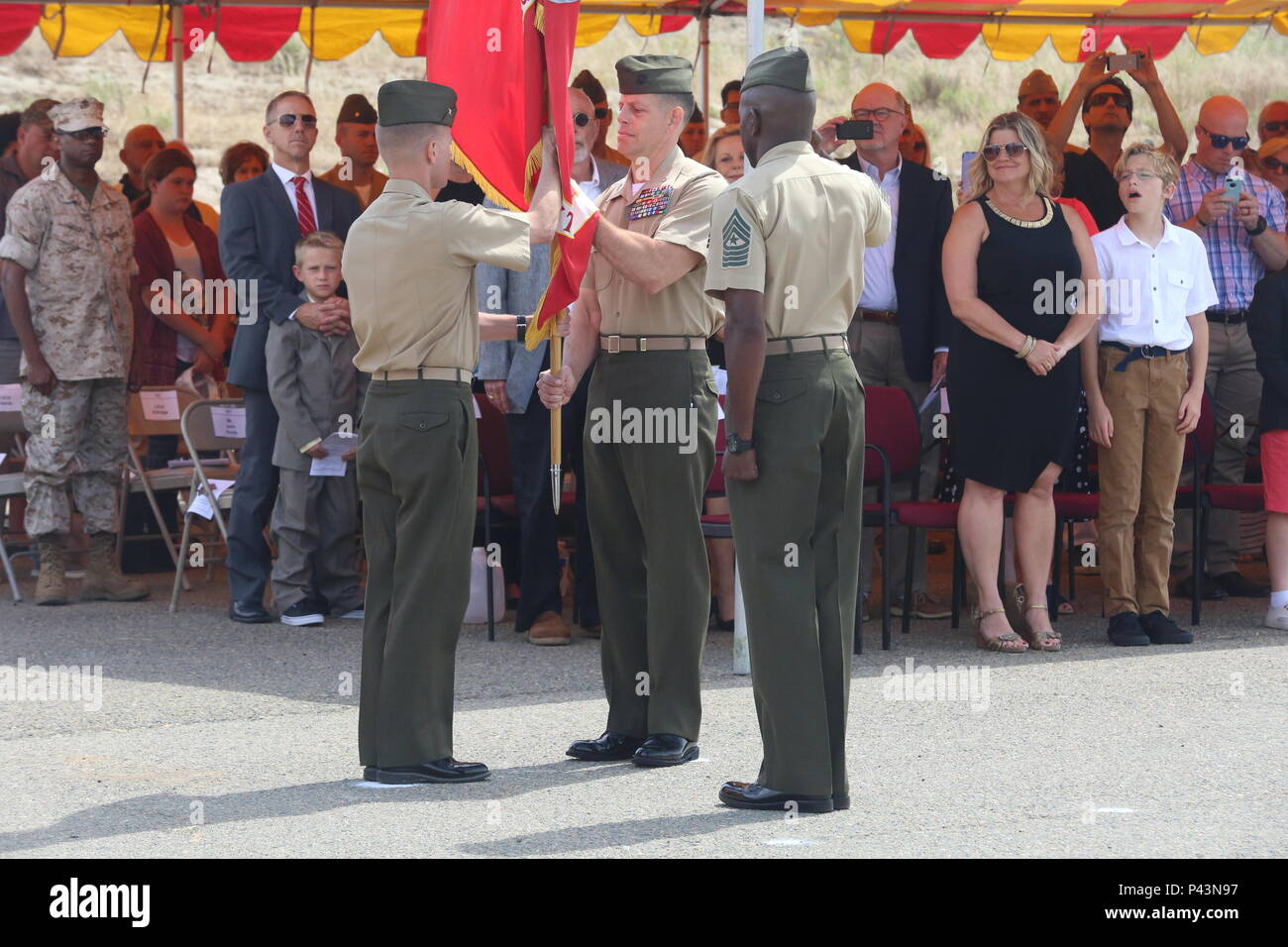 Col. William McCollough (left), outgoing commanding officer of 1st ...