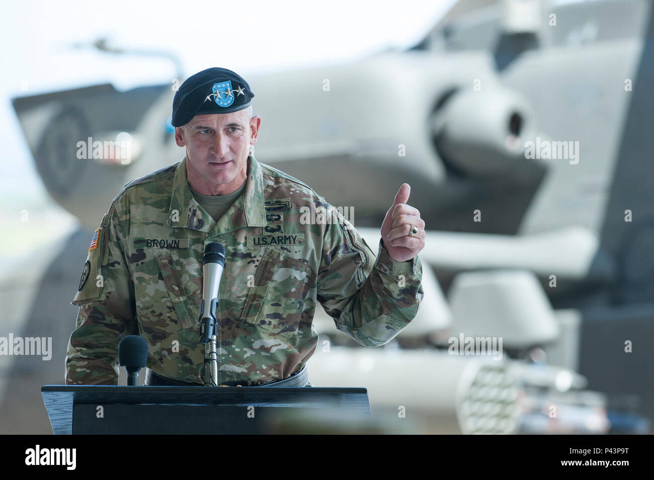 U.S. Army General Robert B. Brown, Commander of U.S. Army Pacific ...