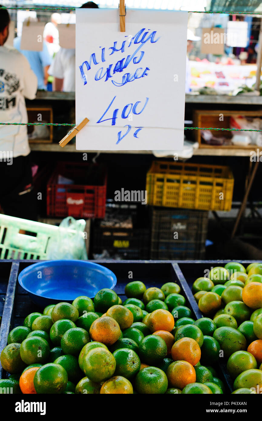 Mixirica durante Frutas. SÃƒO PAULO/SP, Brasil 18/10/2010. (Foto: David ...