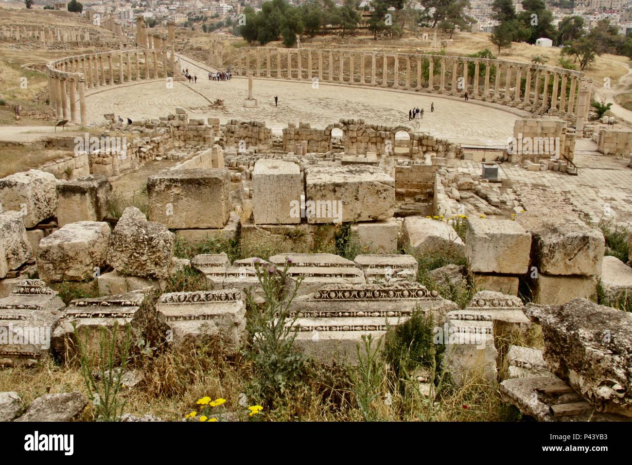 Forum from Temple of Zeus, Jesrah Stock Photo - Alamy