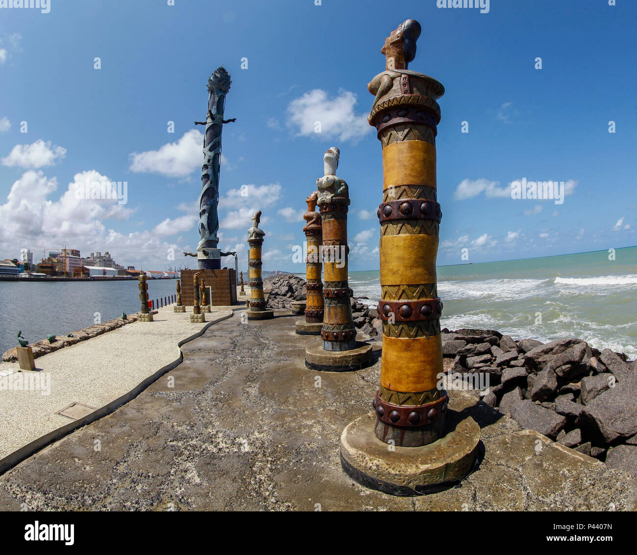 Parque de Esculturas Francisco Brennand. Foto: Carlos Ezequiel Vannoni ...