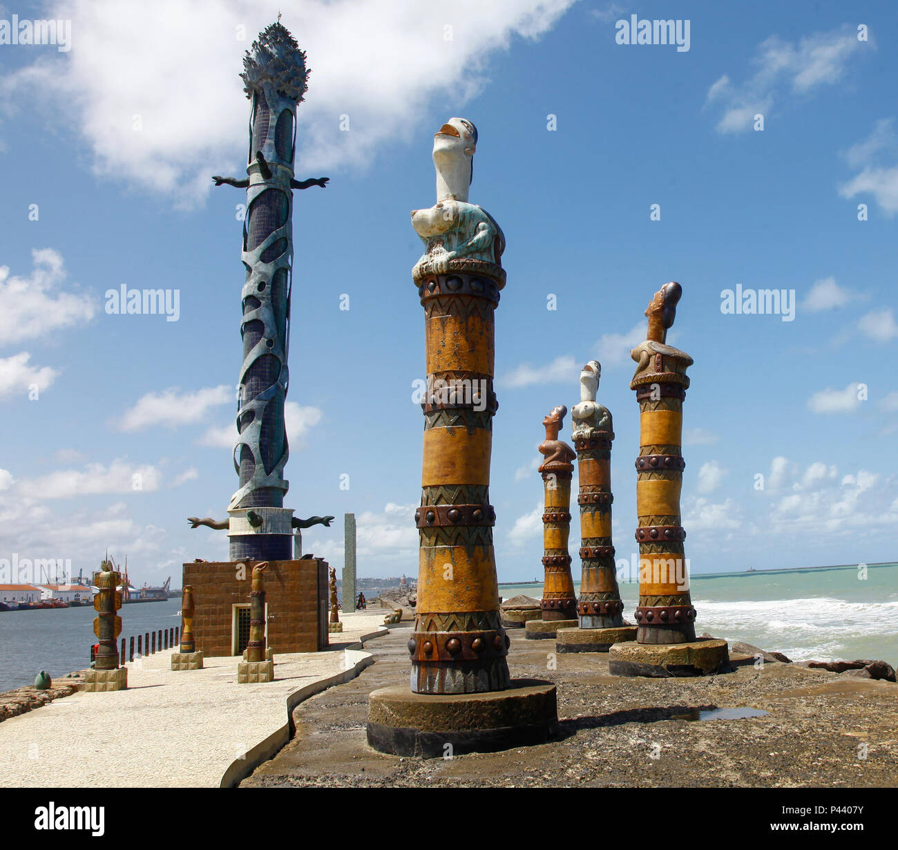 Parque de Esculturas Francisco Brennand. Foto: Carlos Ezequiel Vannoni ...