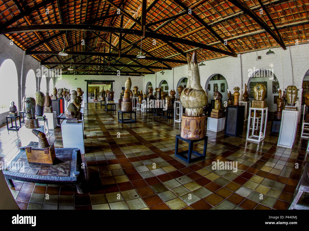 Maior escultor vivo do Brasil, o pernambucano Francisco Brennand tem ...