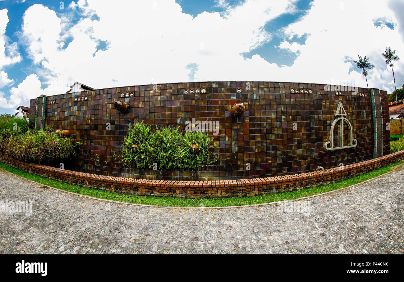 Maior escultor vivo do Brasil, o pernambucano Francisco Brennand tem ...