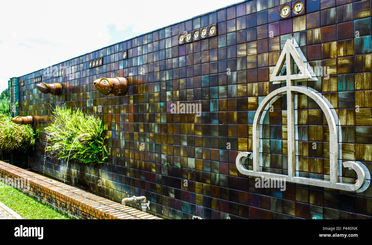 Maior escultor vivo do Brasil, o pernambucano Francisco Brennand tem ...