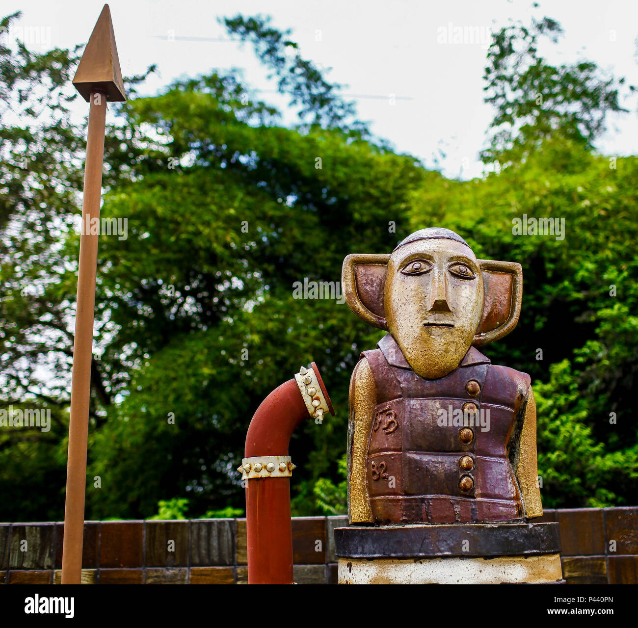 Maior escultor vivo do Brasil, o pernambucano Francisco Brennand tem ...