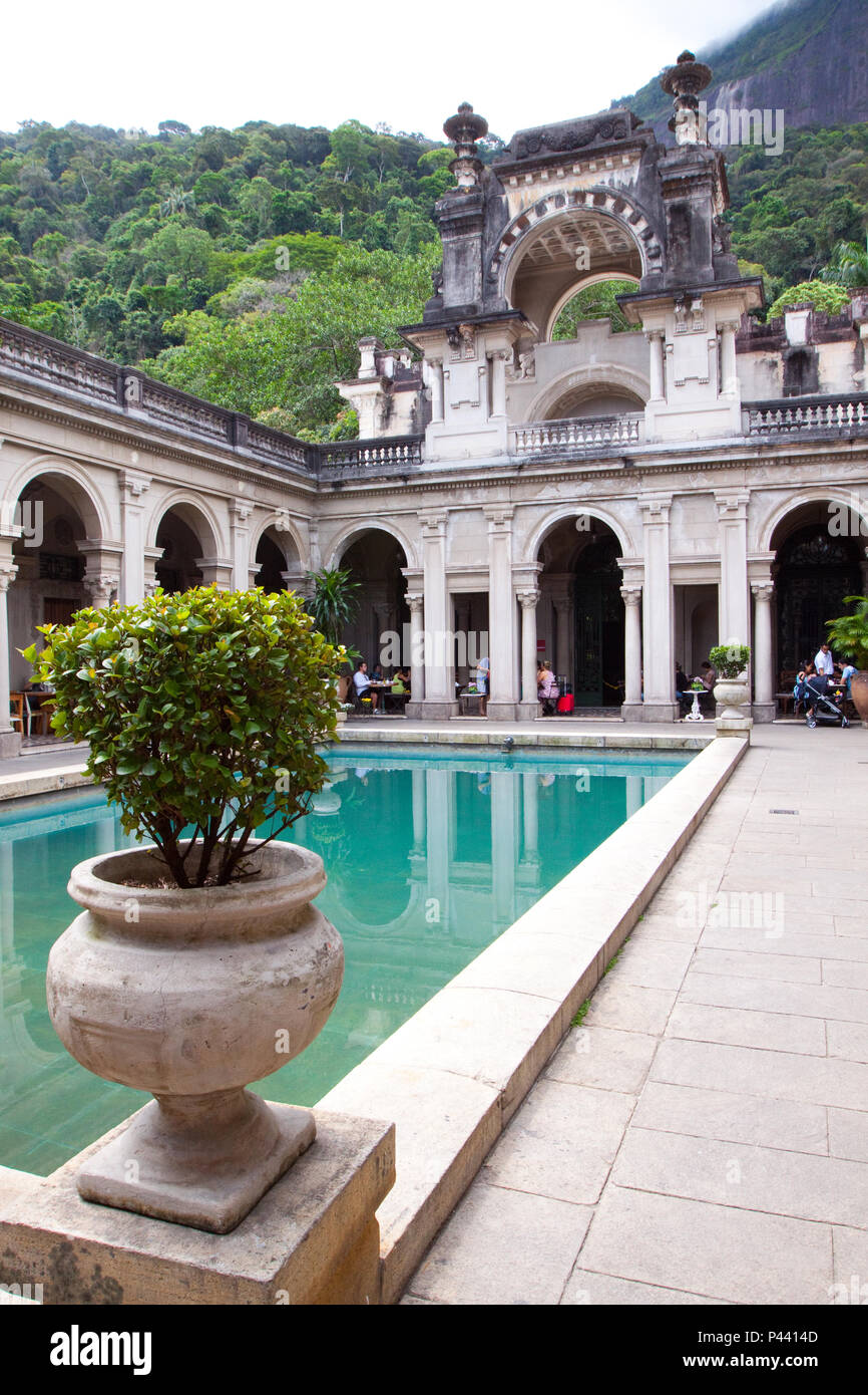 Parque Lage. Rio de Janeiro/ RJ Data: 06/11/2012 Foto: Carol Teresa ...