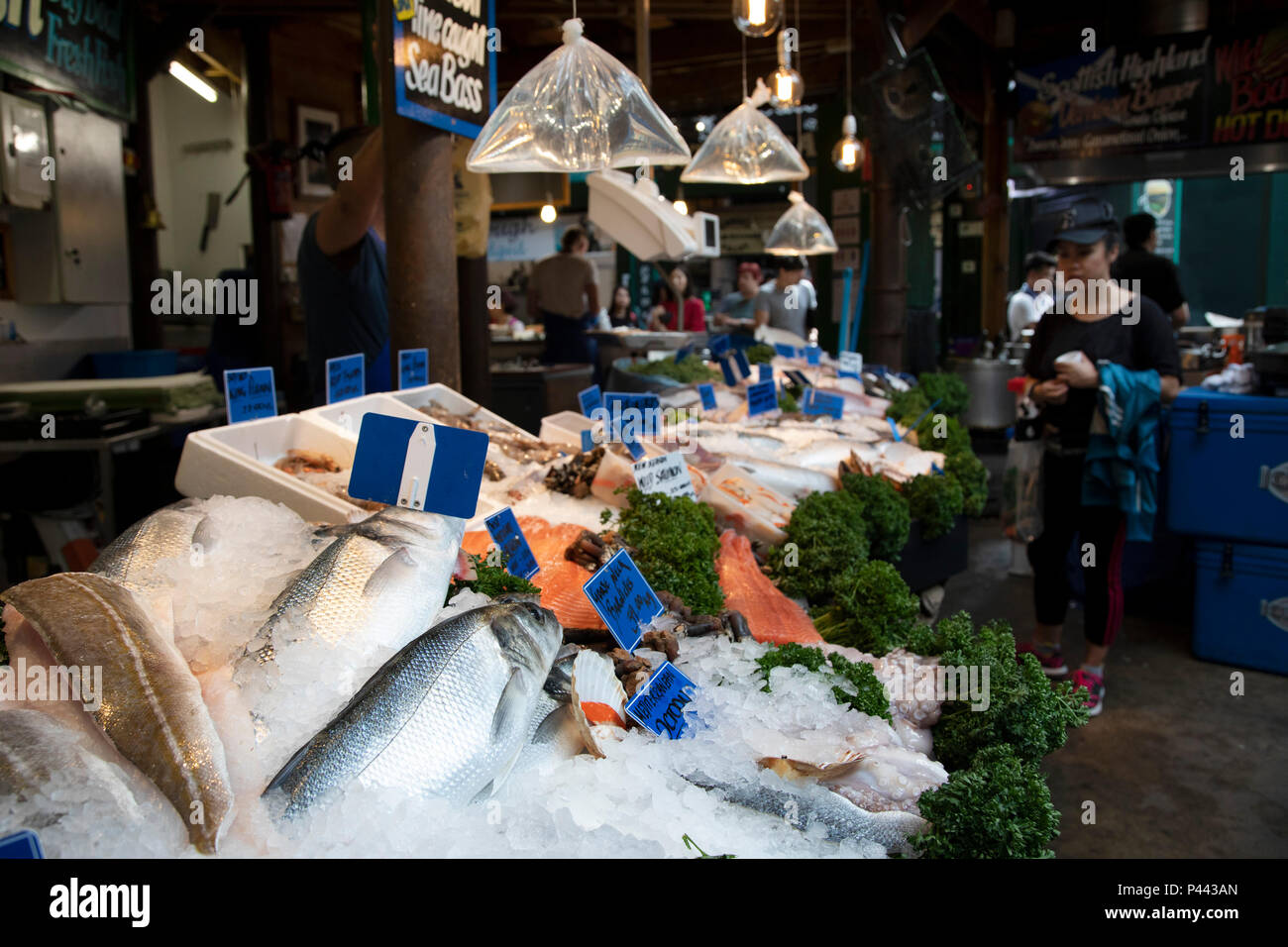 Fishmongers stall borough market southwark hi-res stock photography and ...