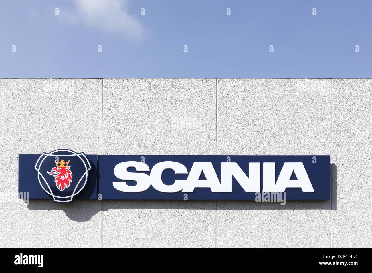 Scania Logo Stock Photos & Scania Logo Stock Images - Alamy