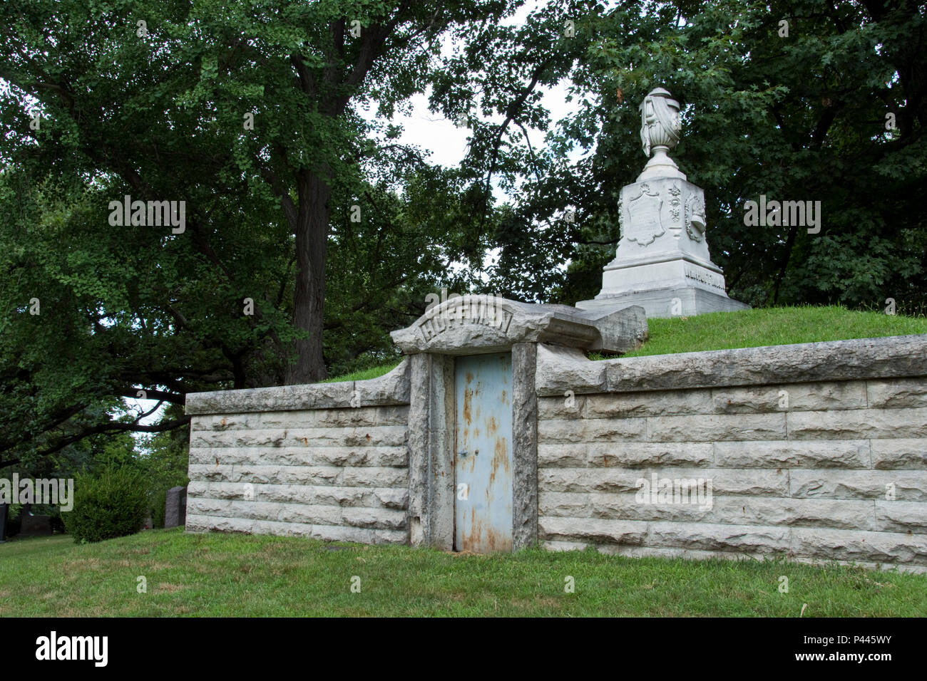 Tomb of George Huffman, businessman who made sewing machines and ...